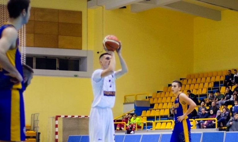 Adnan Avdić, scholar of Foundation "Source of Hope", a key player at ...